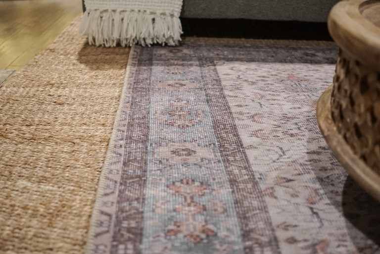 RUGS 101: TIPS AND TRICKS FOR RUG STYLING AND SHOPPING FOR AFFORDABLE ...